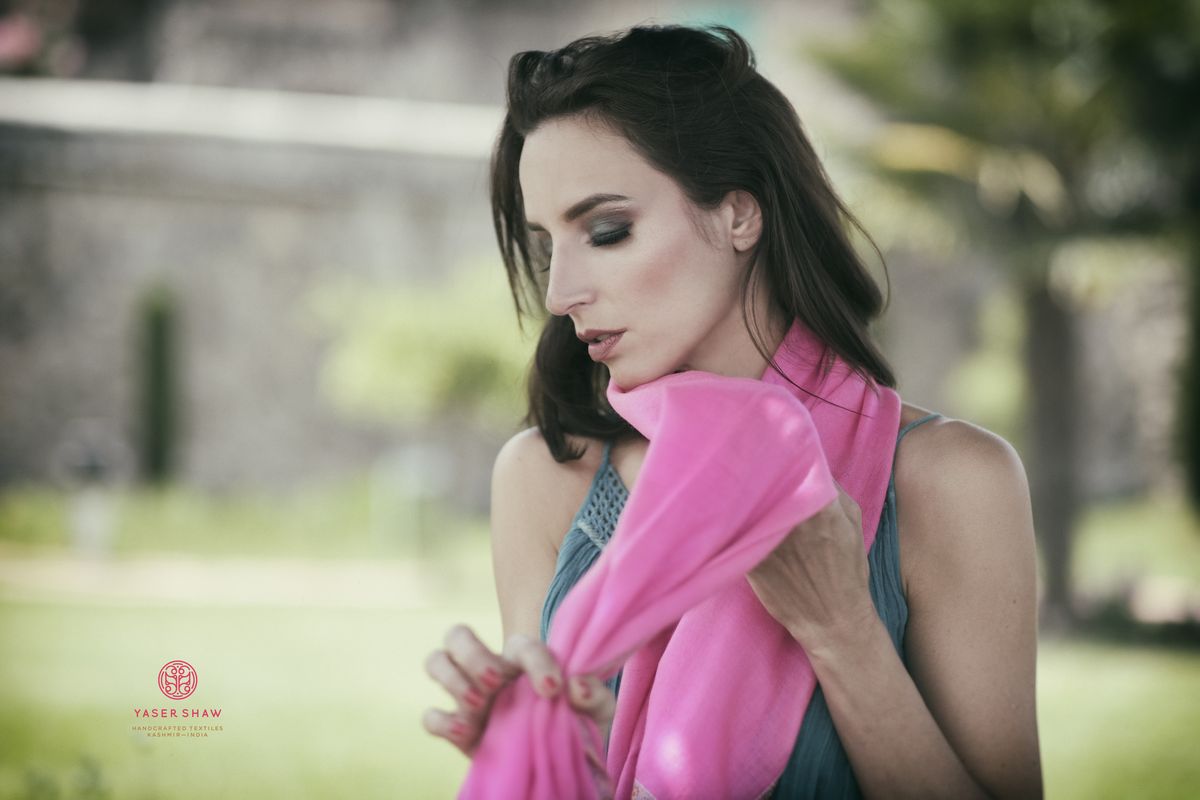 Yaser Shaw – Handcrafted Textiles, Kashmir India